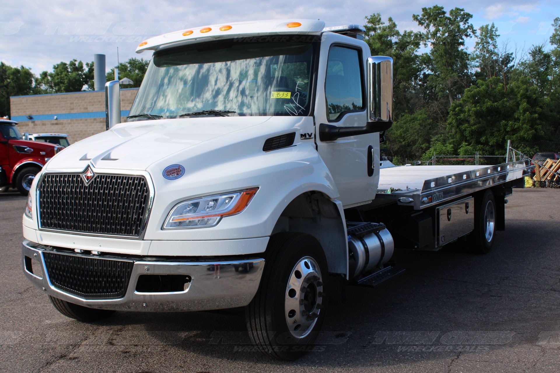 2025 International MV 4x2 - Twin Cities Wrecker Sales